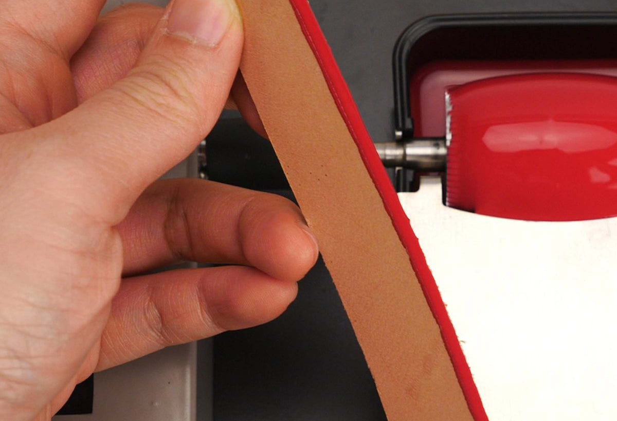 Craftplus® Edge Dyeing Machine Tips & Tricks — Ivan Leathercraft